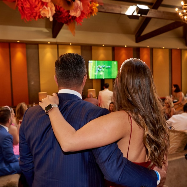 28 Corporate Party Entertainment List, Ideas & Photo Examples